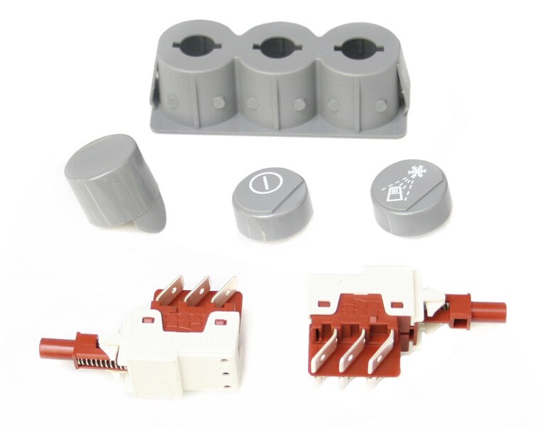 Q416461 Switch Block 3 Gang Complete Cycle/Power/Blank
